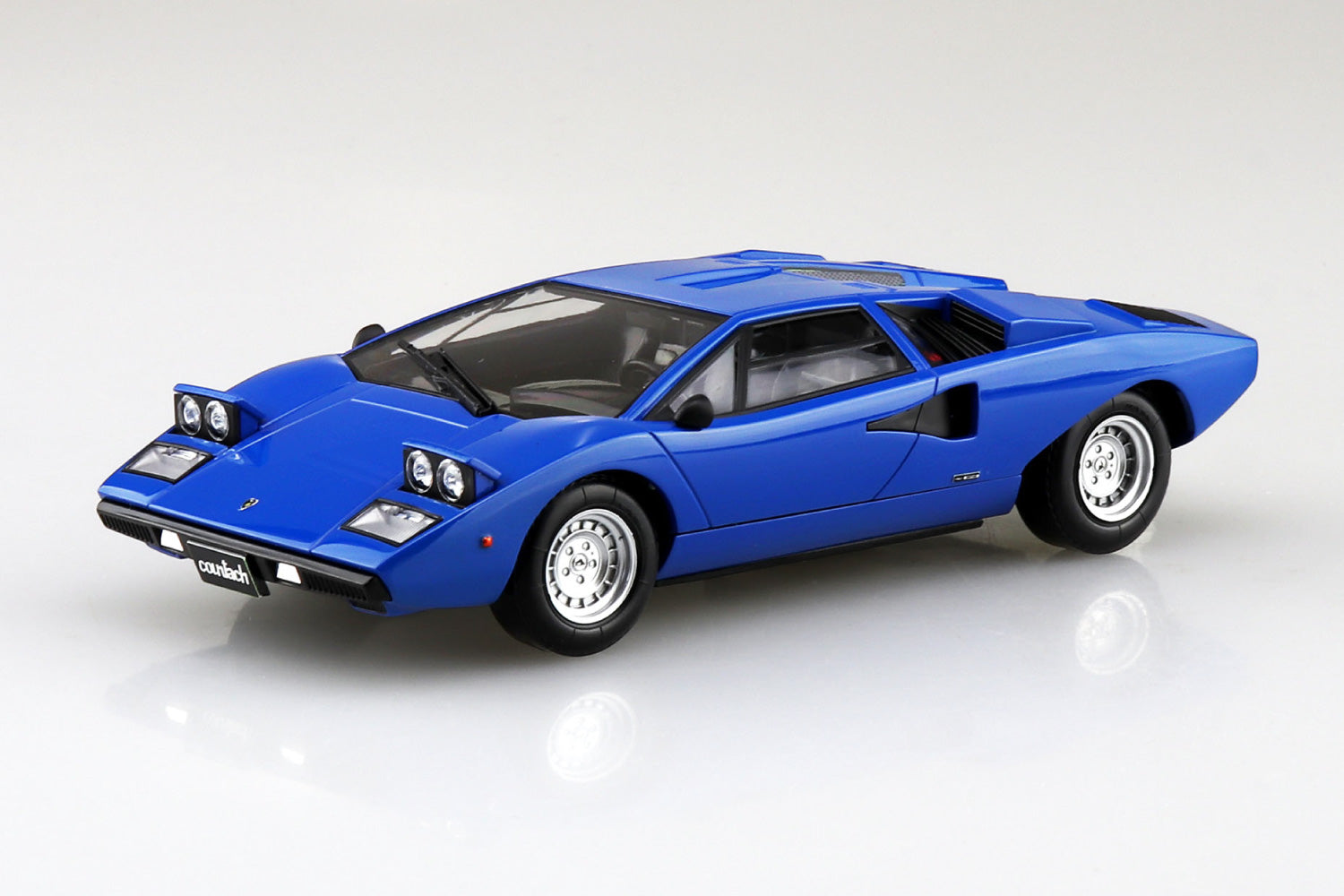 1/32 Snap Lamborghini Countach LP400 (Blue)– Hobbyco Imports